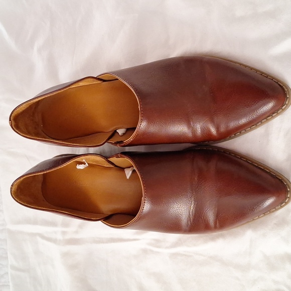 Universal Thread | Shoes | Universal Thread Tan Brown Shoe Bootie ...